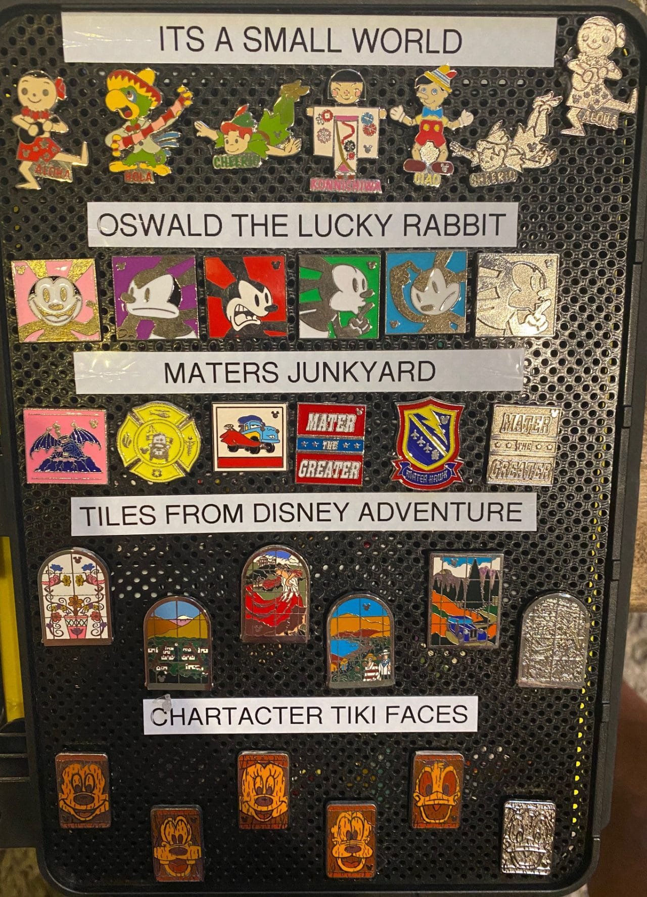 2014 Pins | Hidden Mickey Disney Pin & Medallion Collection