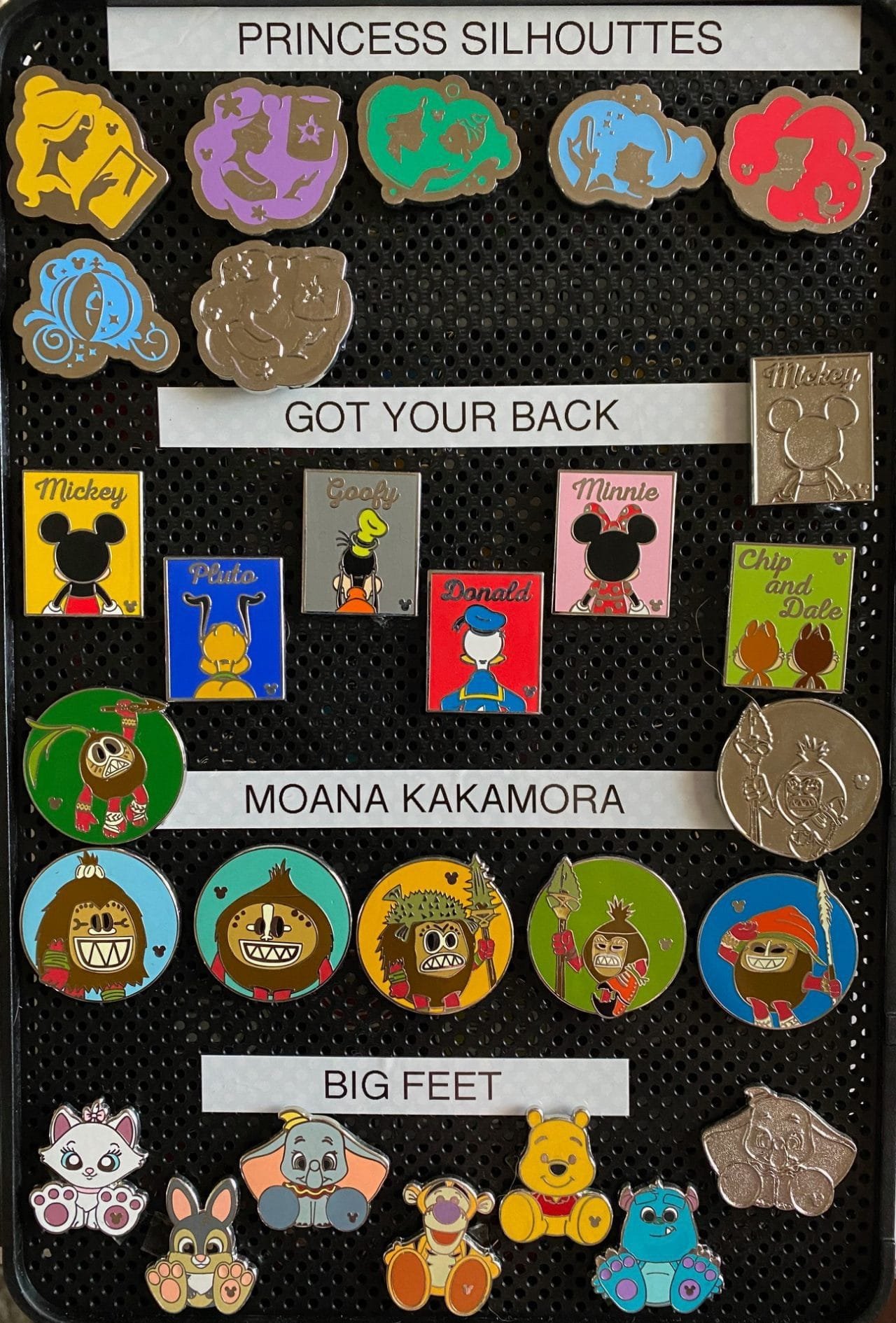 2018 Pins | Hidden Mickey Disney Pin & Medallion Collection